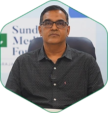 Dr. Murali Ariga | Senior Ophthalmologist & Glaucoma Specialist